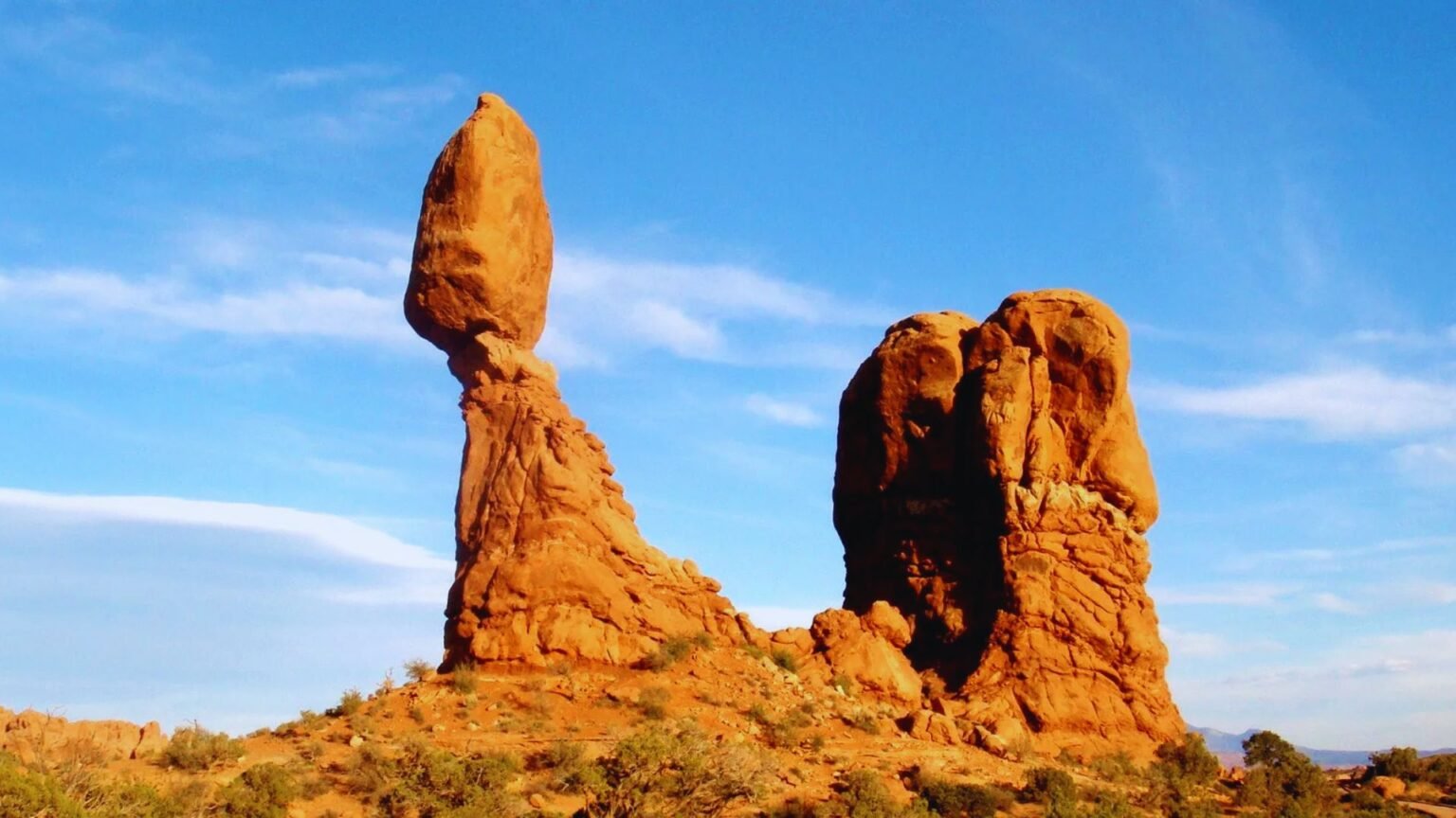 21 Moab Utah Things to Do: Adventure Guide - explorersaway